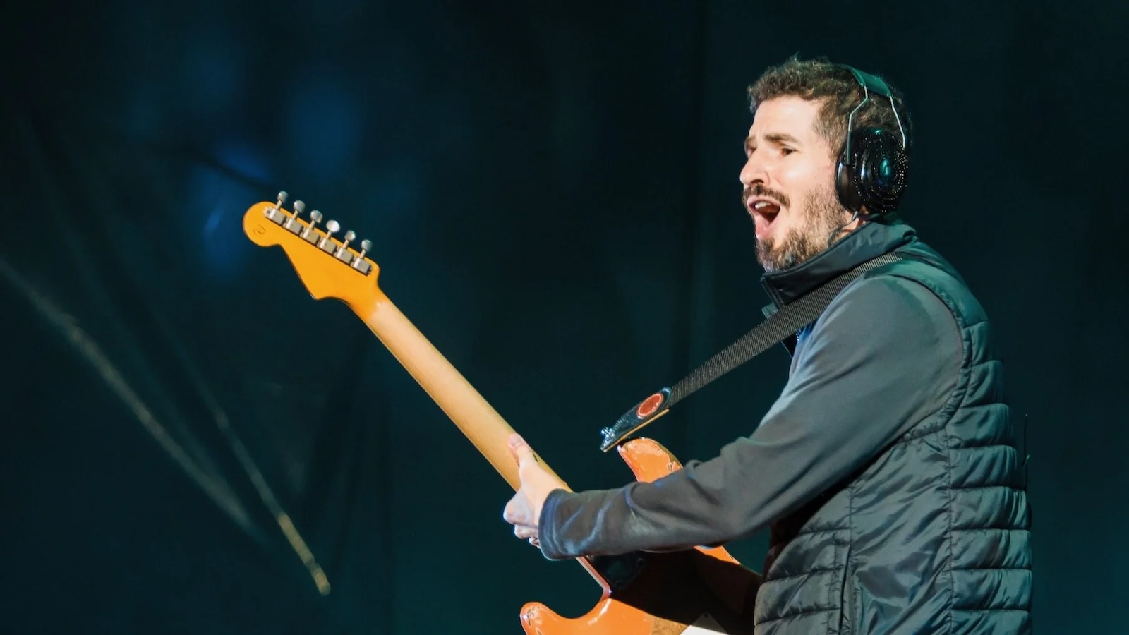 Although 'Beyond Excited,' Guitarist Brad Delson Won't Be Playing With ...