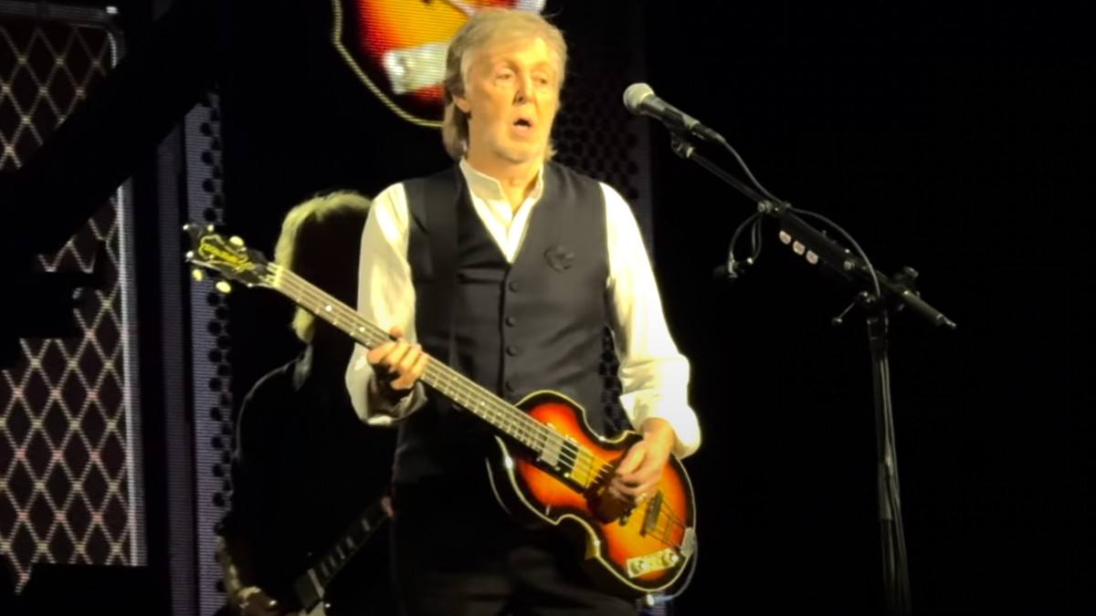Watch: Paul McCartney Brings His Previously Stolen '61 Höfner Bass Back ...