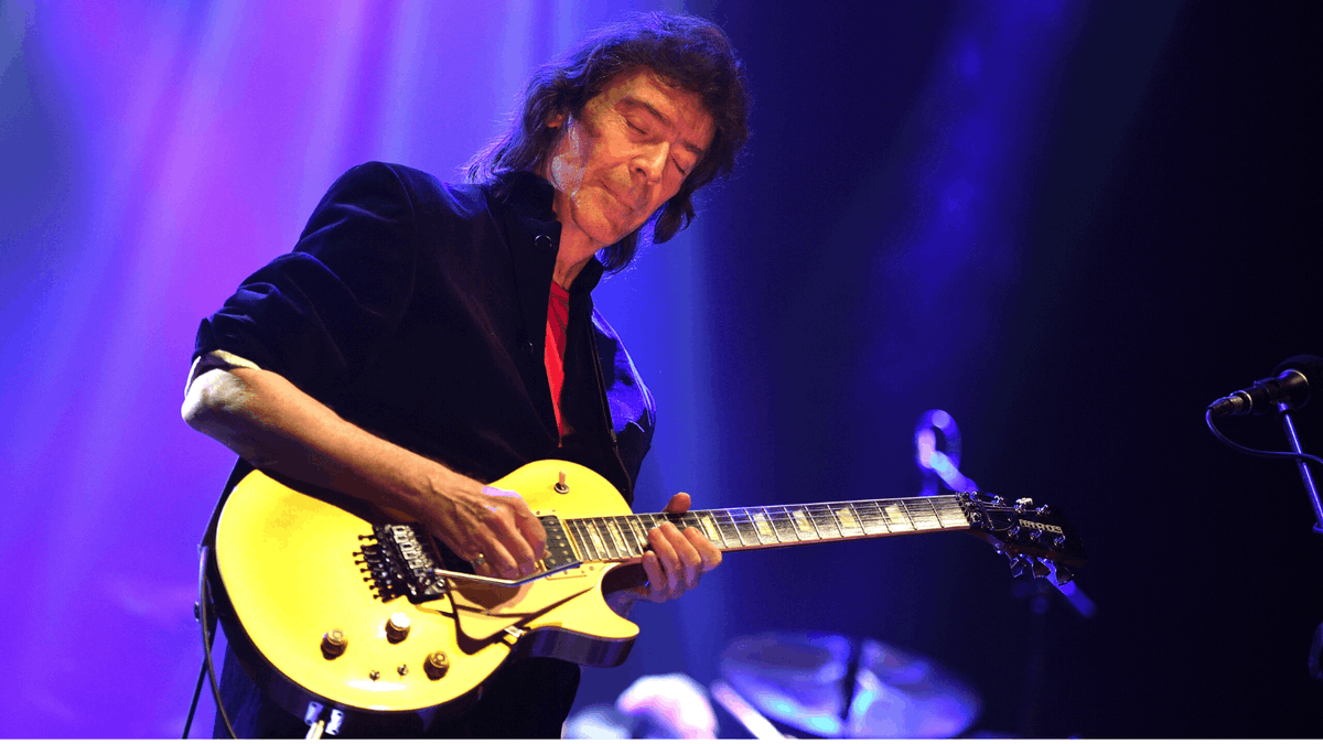 Steve Hackett Names Pedal That's 'Absolutely Critical' for Playing Prog ...