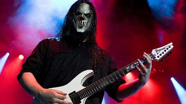 Slipknot's Mick Thomson: This Is My Favorite Guitar in My Entire ...
