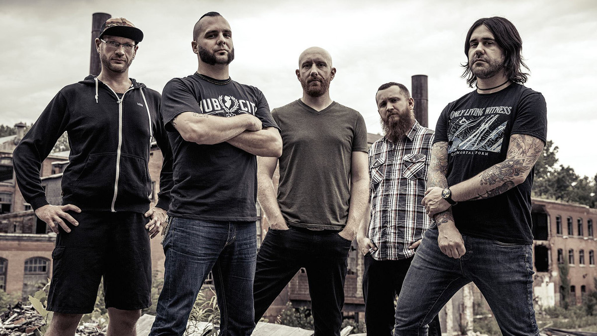 Killswitch Engage Guitarist Names Strangest Guitar He Ever Used on ...