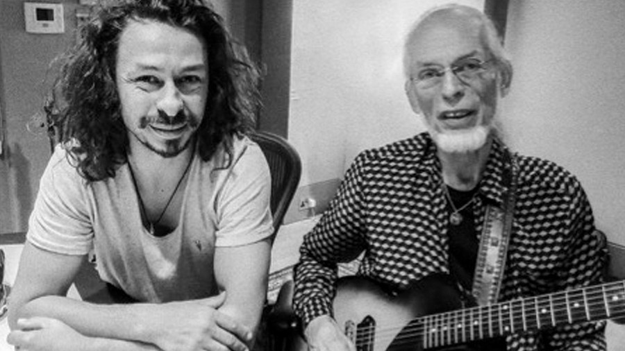 Yes Guitarist Steve Howe Talks About His Son Dying Aged 41, Addresses ...