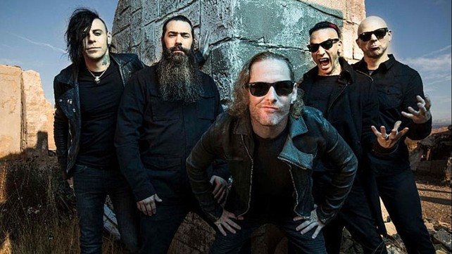 Stone Sour Bassist Explains How the Band Splits Its Money | Ultimate Guitar