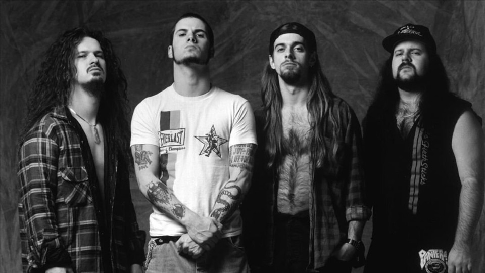 How Pantera Got The Cops To Joining In Their Raucous Drinking Games ...