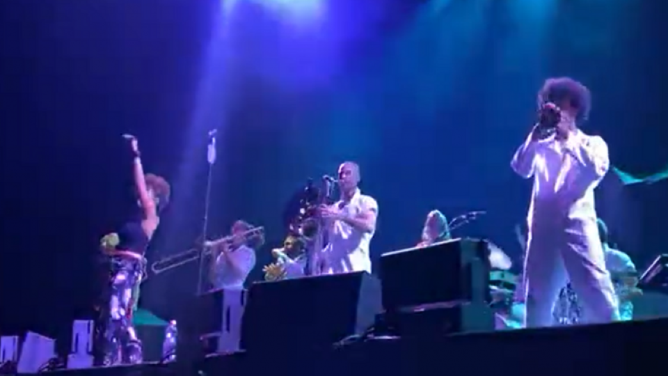 Watch: Tool Members Join Opening Band Onstage For a Cover of 'Stinkfist ...