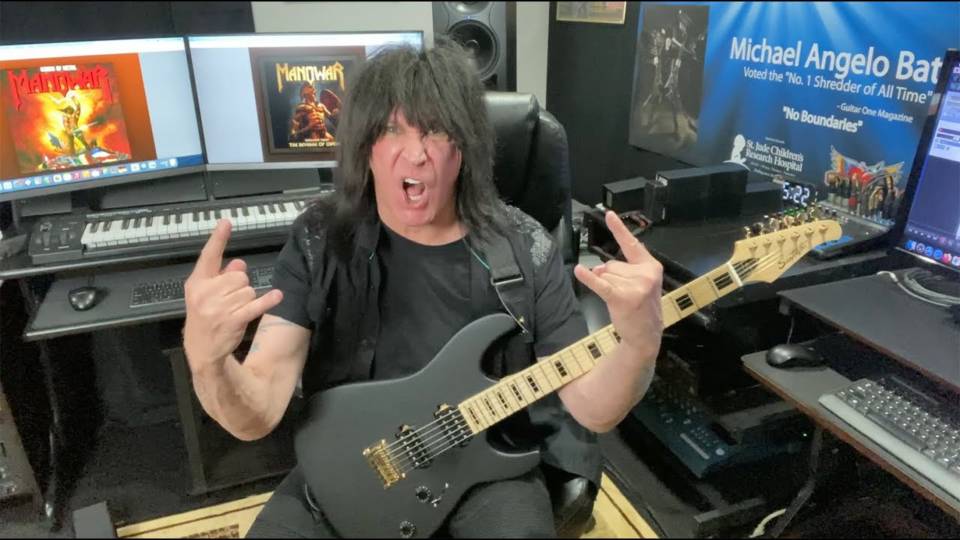 Here's Michael Angelo Batio Playing a Blistering Solo Onstage with ...