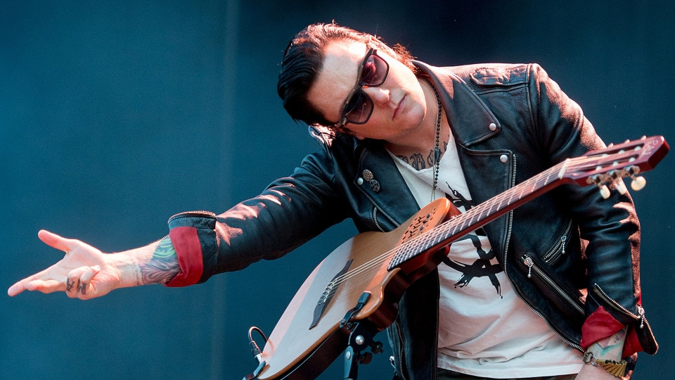Syn Gates Says There's One Songwriting Practice He Doesn't Like on A7X ...