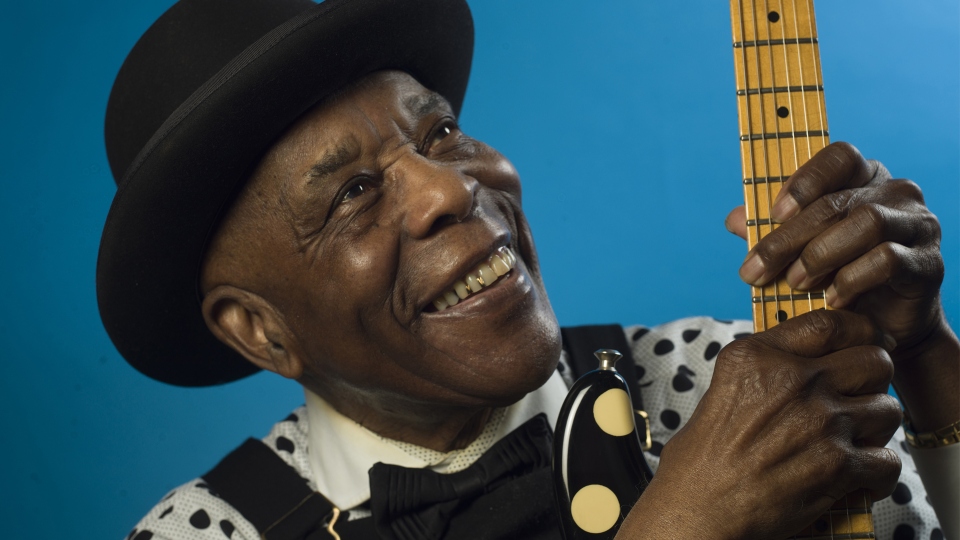 Buddy Guy Opens Up on How Record Companies Prevented Him From Achieving ...