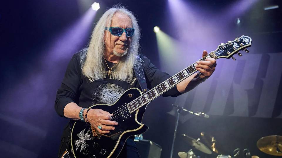 Mick Box Explains How Uriah Heep Keep Their Traditional Sound ...