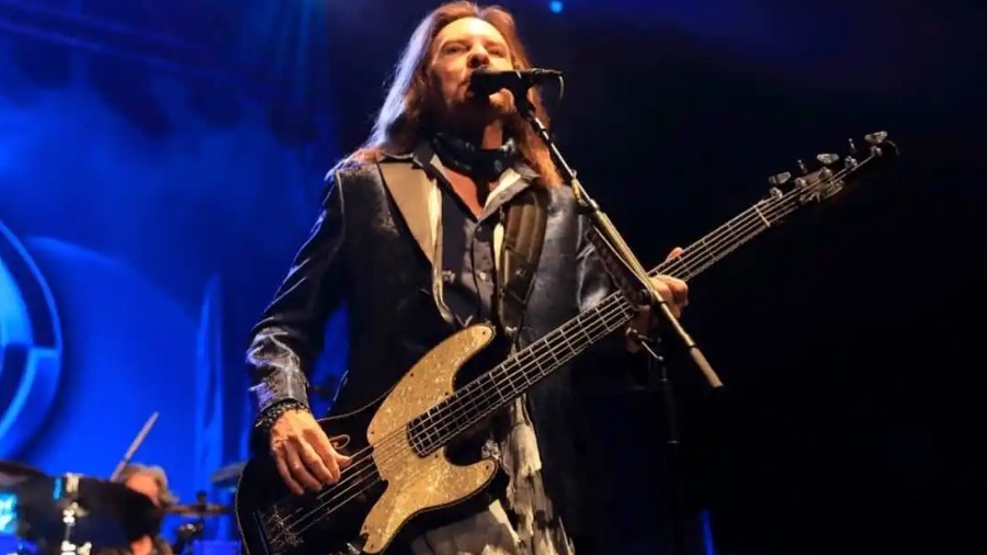 Bassist Ricky Phillips Leaves Styx: 'I'm Taking a Breather' | Ultimate ...