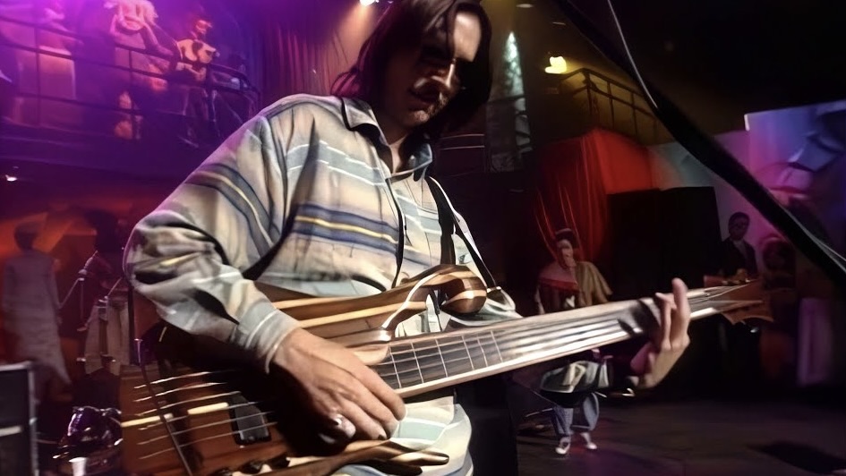 'It Looked Like a Giant Paddle': How One of Les Claypool's Most ...