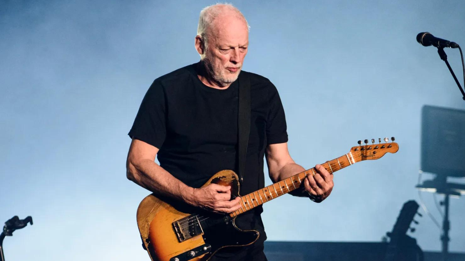 'It's a Tiny Little Gray Box': David Gilmour Reveals 30-Year-Old Piece ...