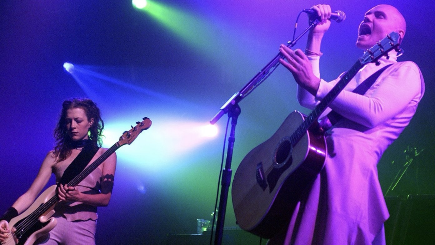 Billy Corgan on D'arcy Wretzky, Melissa Auf der Maur, and Why 'The Bass ...