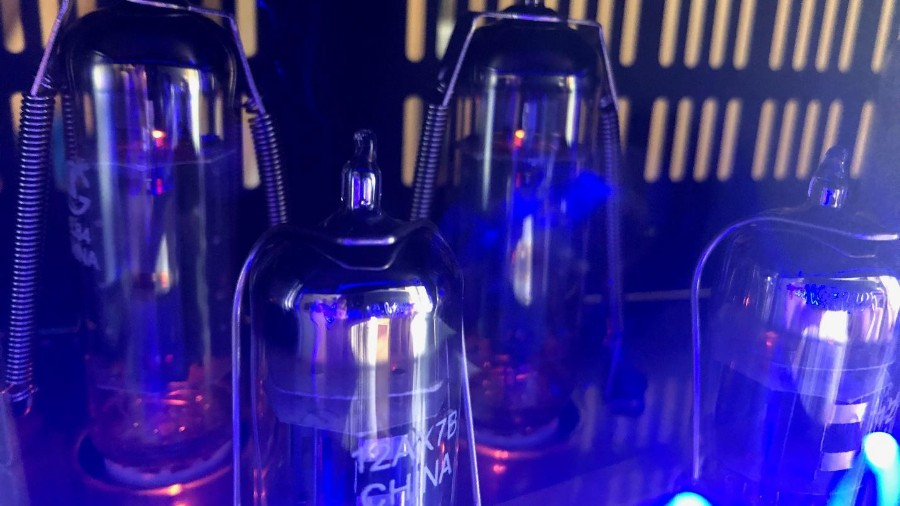 How It Works: Anatomy of a Tube Amplifier | Ultimate Guitar