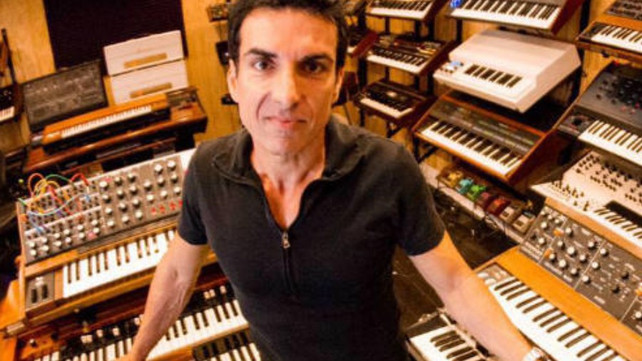 Ex-Dream Theater Keyboardist Says 99% of Prog Keyboard Players 'Ruin ...