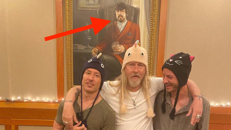 Alice in Chains Guitarist & Dillinger Singer Are in the Studio. The Foo ...