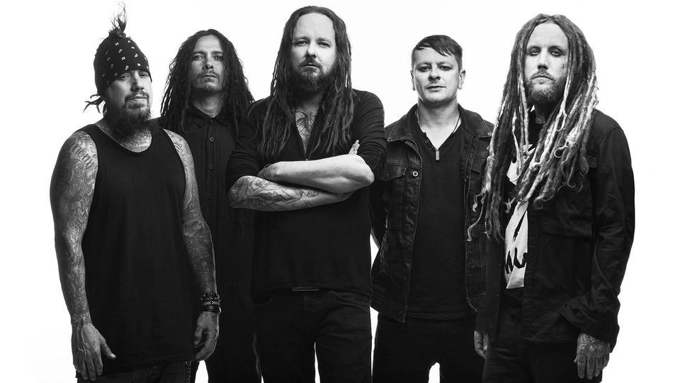 Korn Will 'Get Together' With Bassist Fieldy Soon to See 'How He's ...