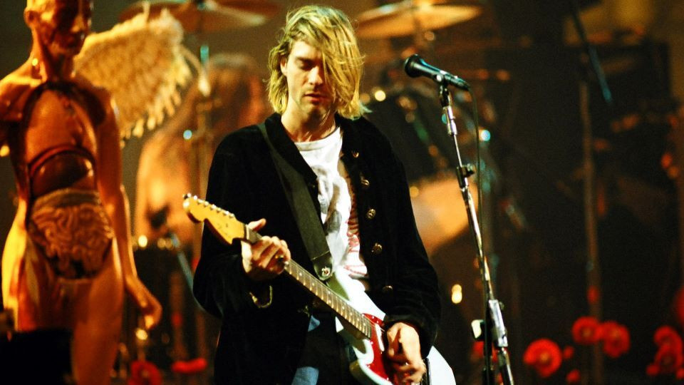 Here's Kurt Cobain's Rare Ingredient for His Unique 'In Utero' Guitar ...