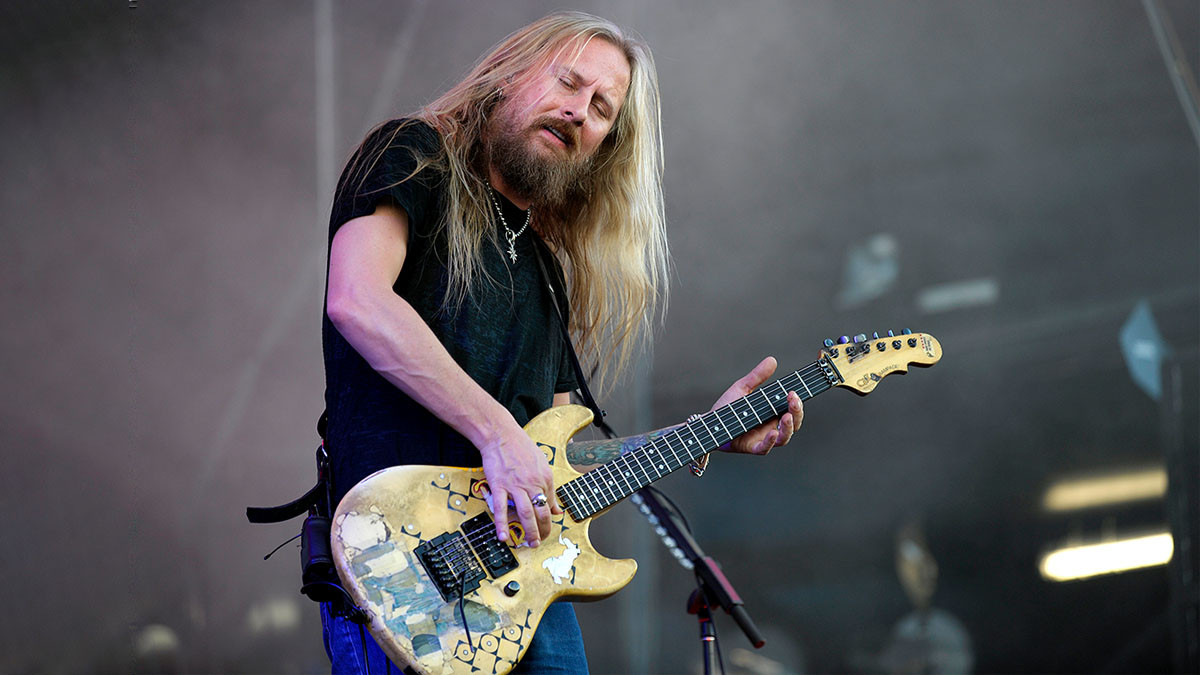 'They've Been Through a Ton of Trauma': Jerry Cantrell Explains Why He ...