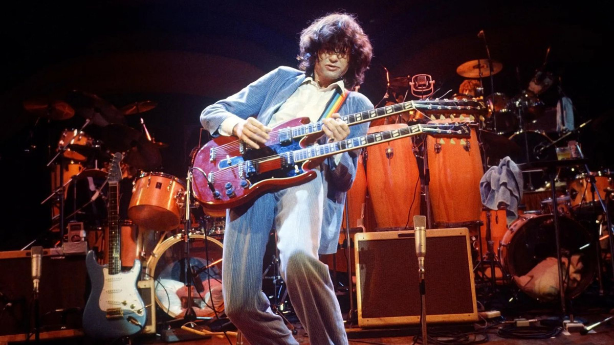 Jimmy Page's Mic Accidents Created the Led Zeppelin Sound, Modern ...