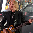 Tom Hamilton is Off Aerosmith Tour | Ultimate Guitar
