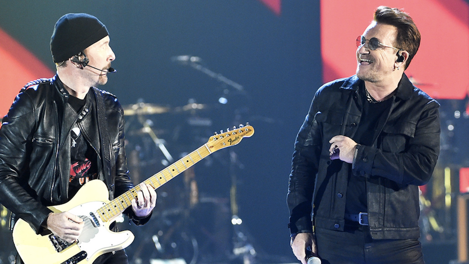 Watch: U2 Mashes Up 'Beautiful Day' With RHCP's 'Under the Bridge' Live ...