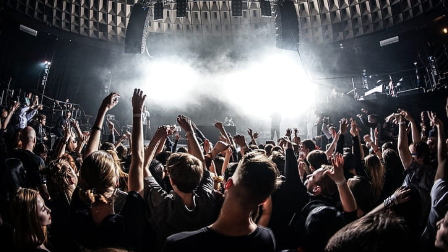 Science Confirms: Going to Concerts Can Help You Live a Longer and ...
