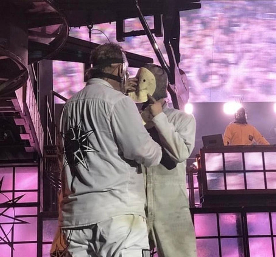 Slipknot's Tortilla Man Embraces the Meme, Performs With Mask Made of ...