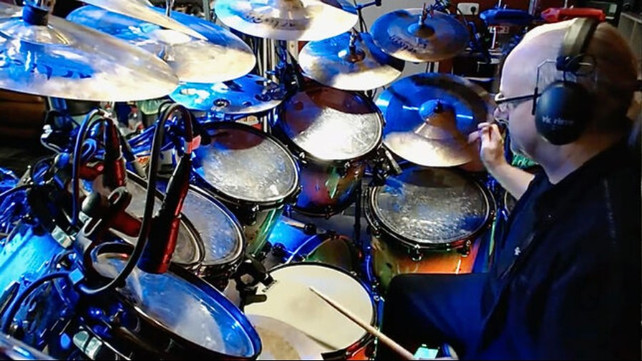 Video: Ex-Blind Guardian Drummer Pays Tribute to Charlie Watts With ...