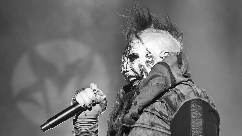 Mudvayne Would Rather Use Another Live Guitarist Than Pre-Recorded ...