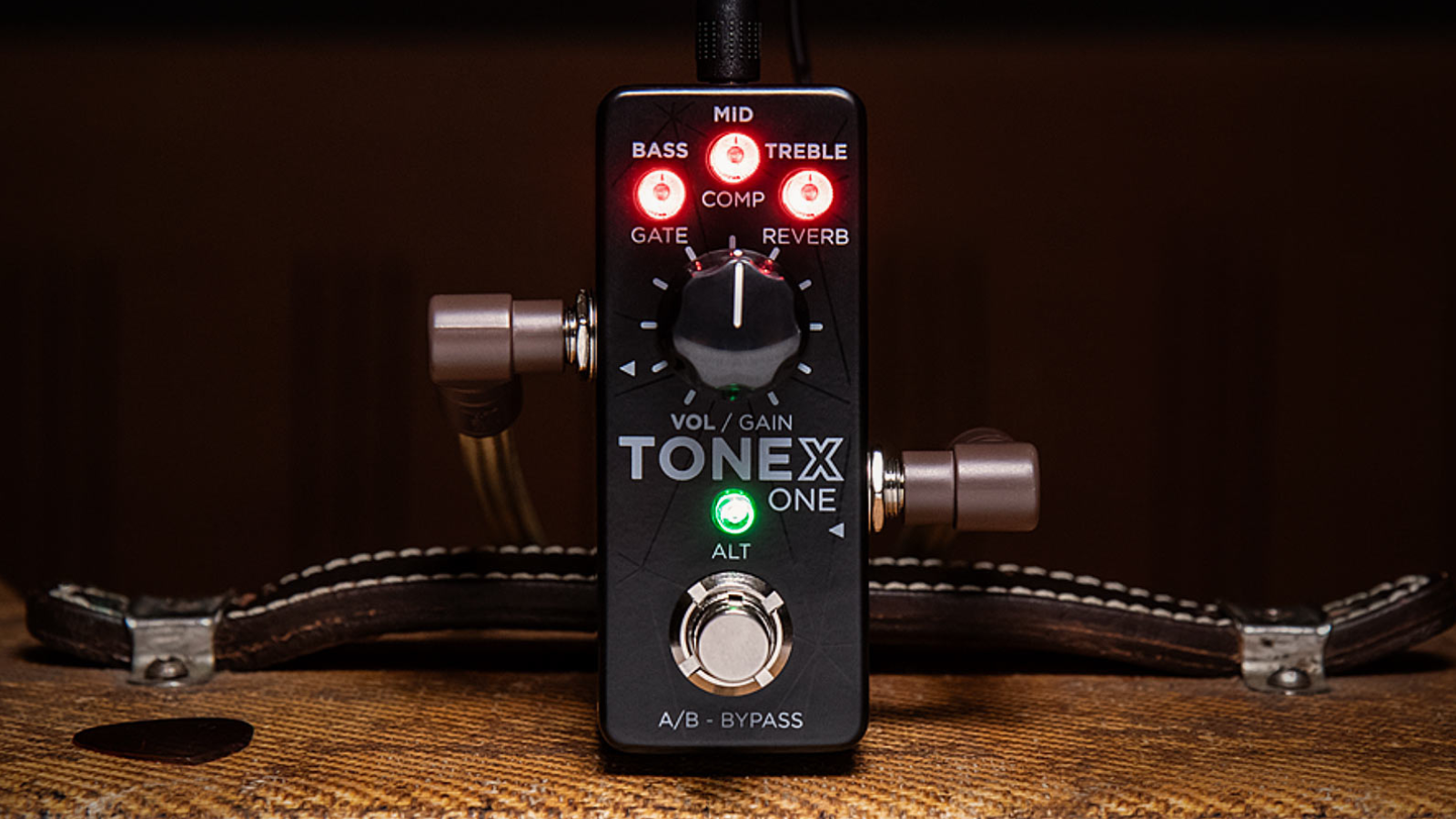 IK Multimedia Launched Ultra-Compact Amp Modeler Pedal and We Got to ...