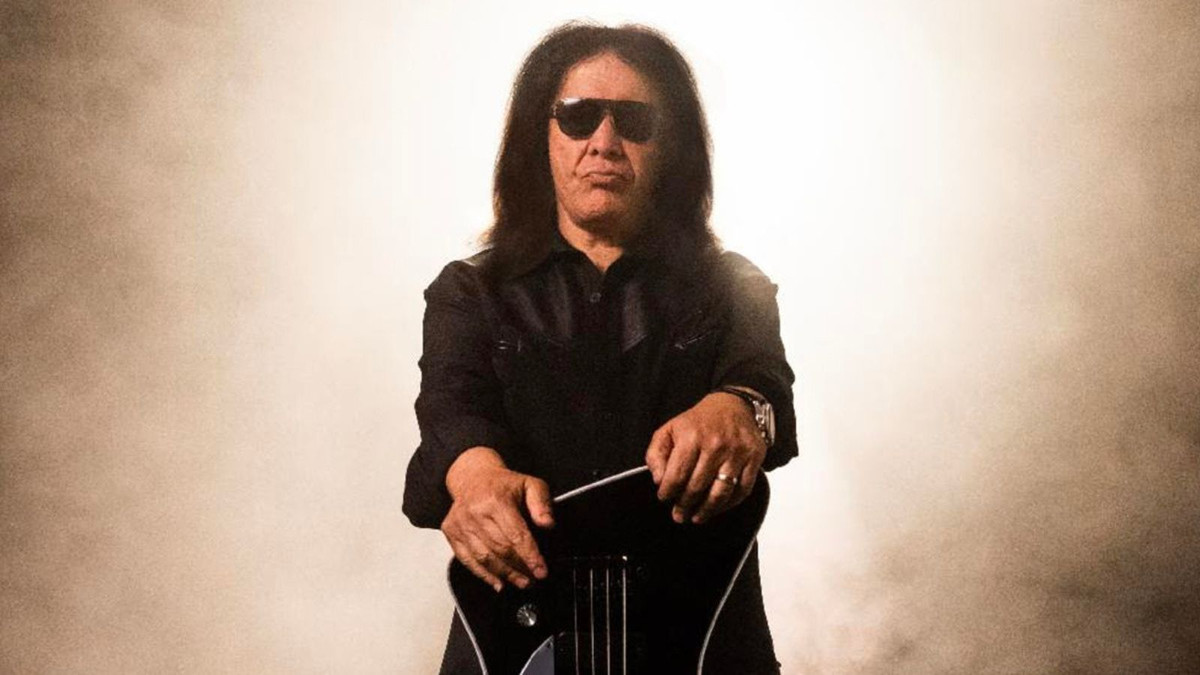 Watch: Gene Simmons Covered Van Halen Classic With Solo Band, Here's ...