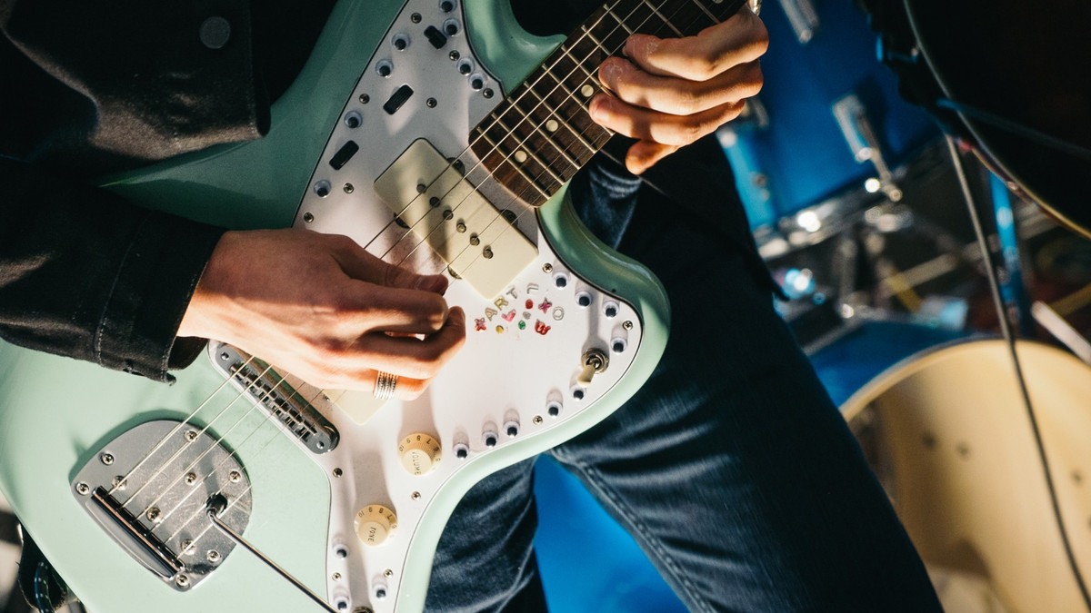 Guitar Market Shift: 2024's Best Sellers Show Why Fender and PRS ...