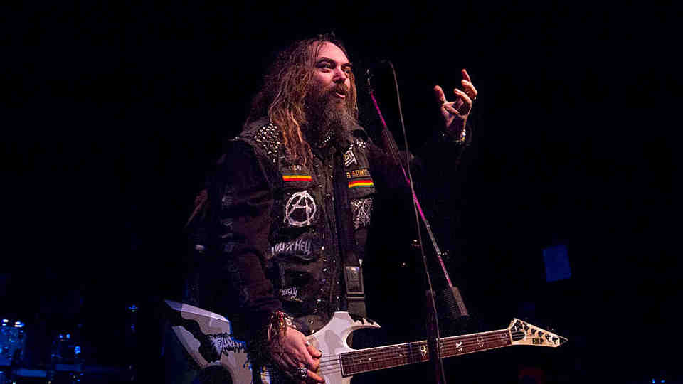 Max Cavalera Wants Reunion of Original Soulfly Line-Up for Anniversary ...