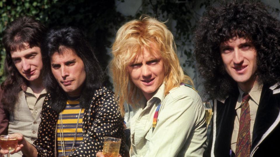 Listen: Queen Release Previously Unheard Song 'Face It Alone' With Freddie Mercury Vocals ...