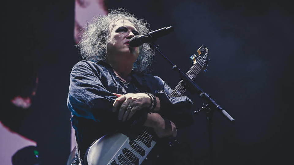 Watch: The Cure Debut New Song 'I Could Never Say Goodbye' Live ...