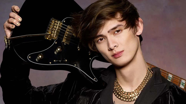 Polyphia's Tim Henson Reveals His 'Lazy' Way of Tracking Harmonies ...