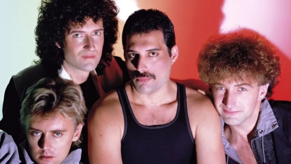 Queen Reportedly in Talks to Sell Back Catalog for Over $1 Billion ...