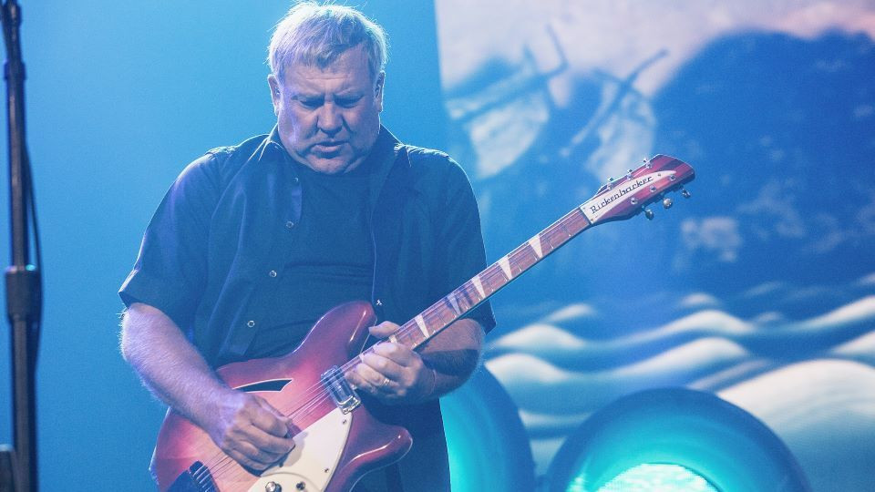 Alex Lifeson Reveals What Was Particularly Challenging in Rush Live ...