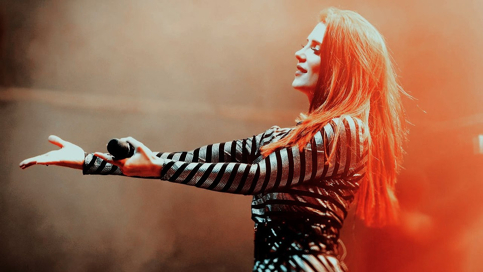 Epica's Simone Simons Shares Opinion on AI-Generated Music: 'Art Needs ...