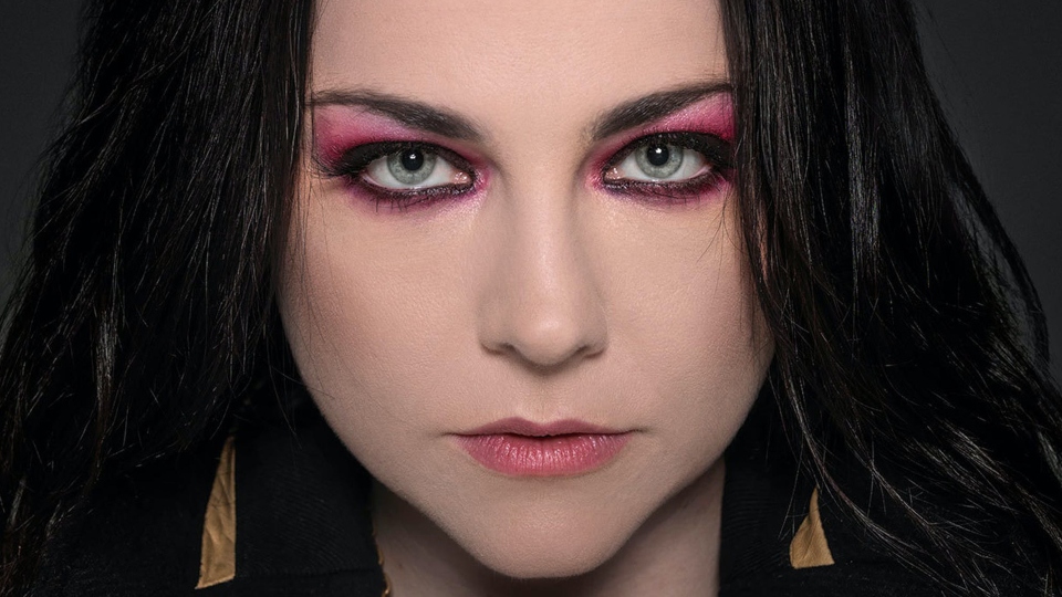 Amy Lee Opens Up on How She Feels About Evanescence's Biggest Song 20 ...