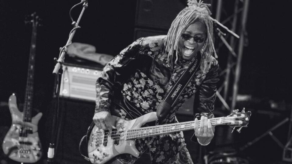 Celebrated Session Bassist T.M. Stevens has Died, Aged 72 | Ultimate Guitar