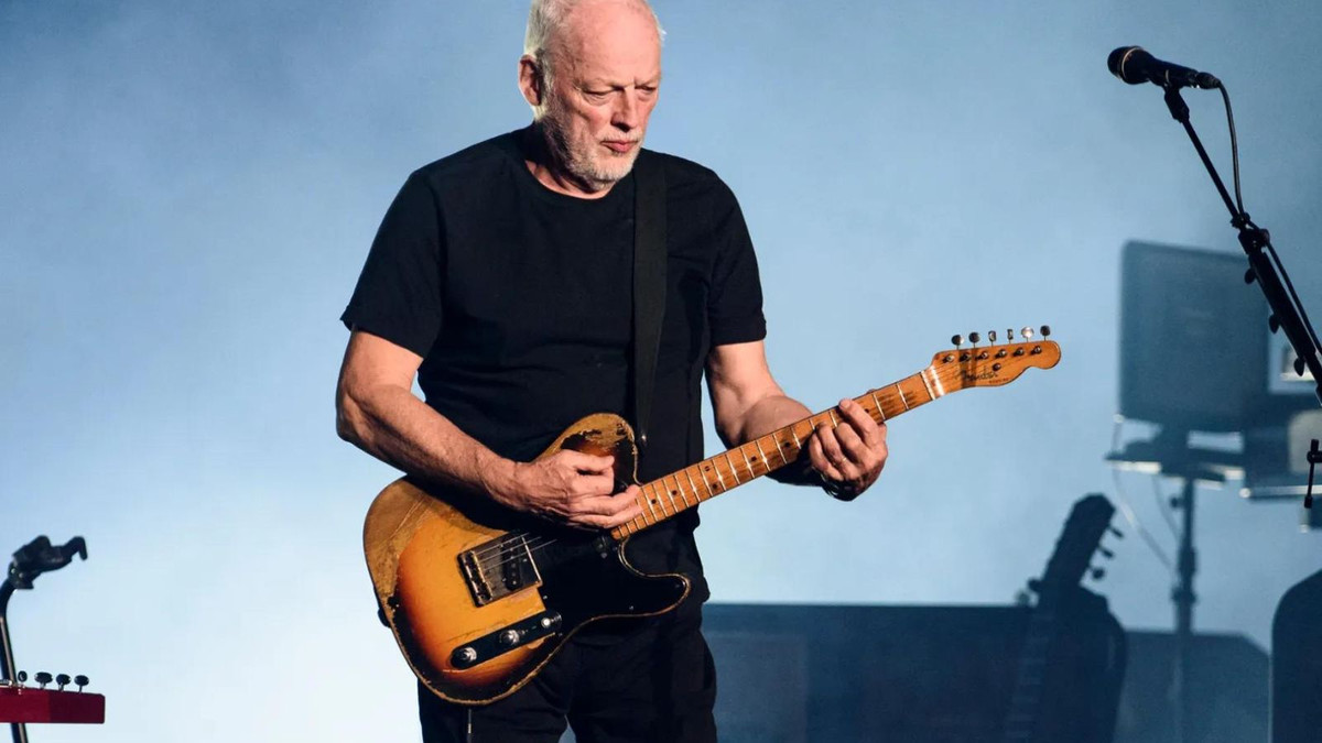 Here's What David Gilmour Sounds Like Live in 2024 | Ultimate Guitar