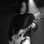 Former Primal Scream Guitarist Robert 'Throb' Young Dies, Aged 49 ...