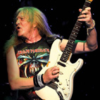 Iron Maiden Guitarist Explains the Struggle of Using Stratocasters in ...