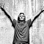 Puddle Of Mudd Singer Gets No Love From His Hometown | Ultimate Guitar