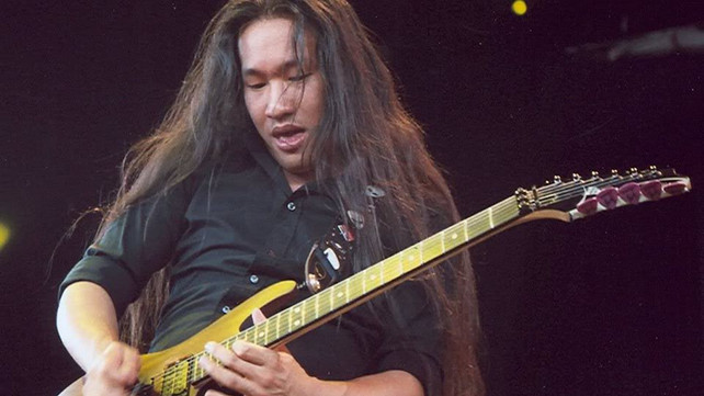 Dragonforce's Herman Li: The Crucial Guitar Lesson No One Seems to ...