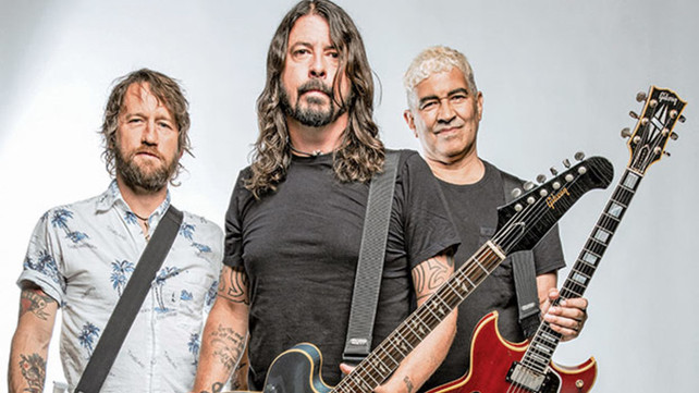 Foo Fighters: What's the Best Way to Approach Guitar as Band With 3 ...