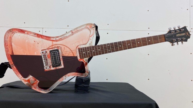 Ex-Rob Zombie Guitarist Explains How a Guitar Filled With (Real) Blood ...