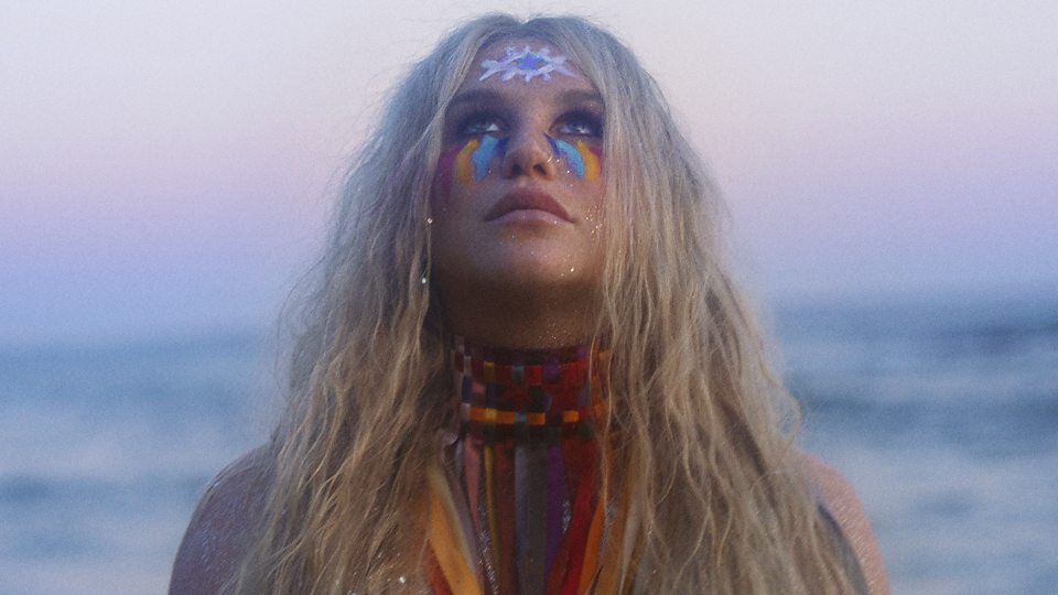 Pop Star Kesha Says She Damaged a Vocal Cord During Taylor Hawkins ...